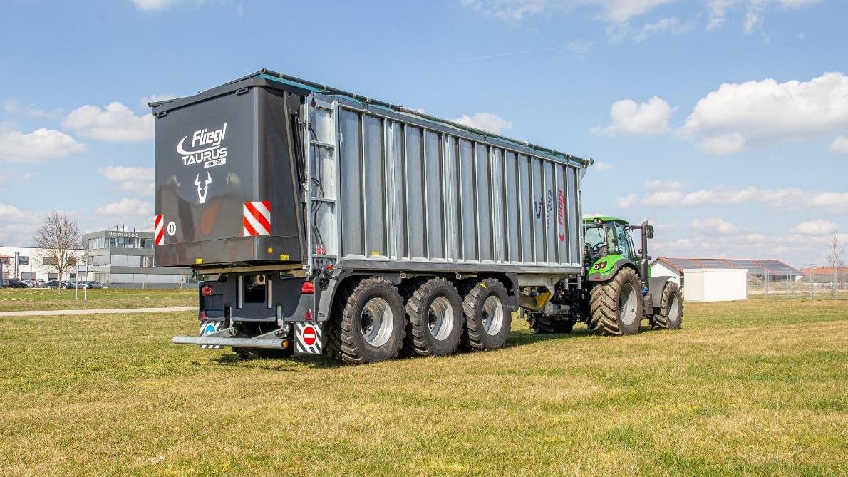 ASW Taurus, les remorques Fliegl de grande capacité - SillonBelge.be