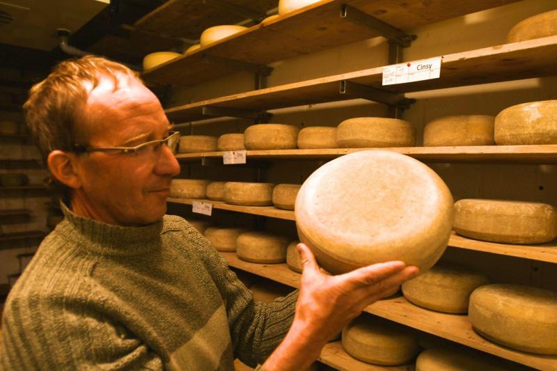 A la Fermière de Méan: quand la solidarité entre artisans crée des ...